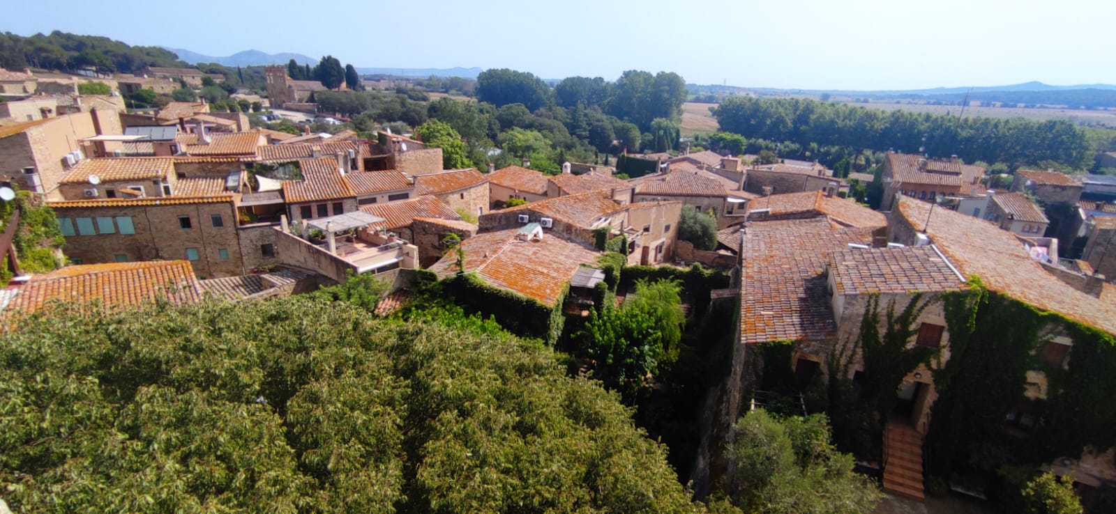 Viaje al Empordà medieval: Peratallada, Pals y Monells (I) | Dosenelcamino